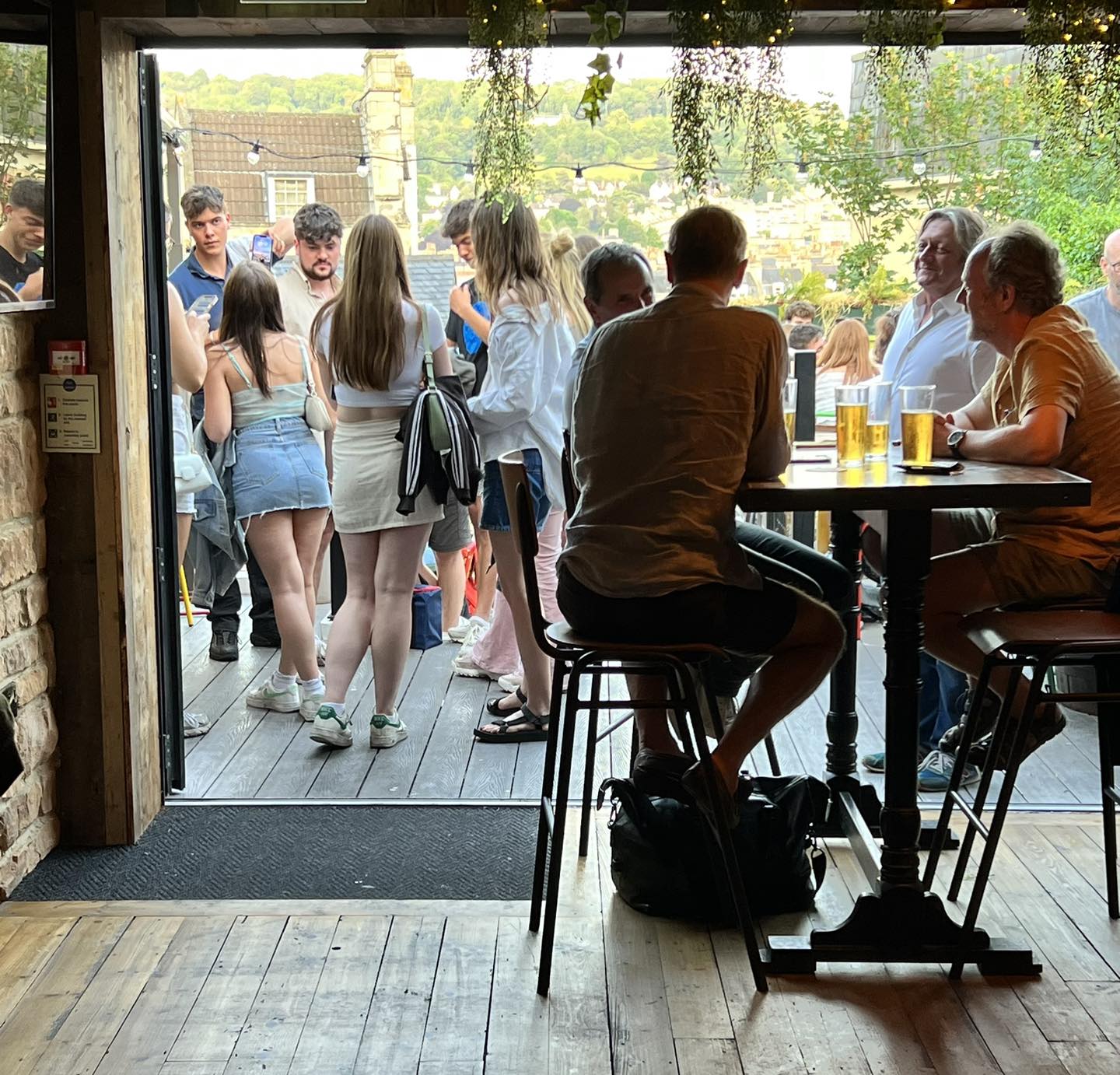 8 of the best beer gardens for students in Bath - Unifresher