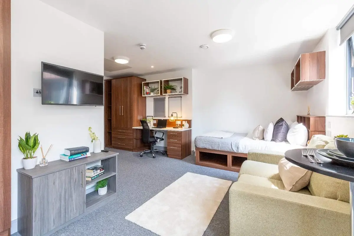 The best student halls in London revealed 2024/25 - Unifresher