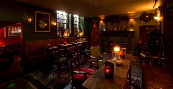 Check out these must see underground cocktail bars in Bath - Unifresher