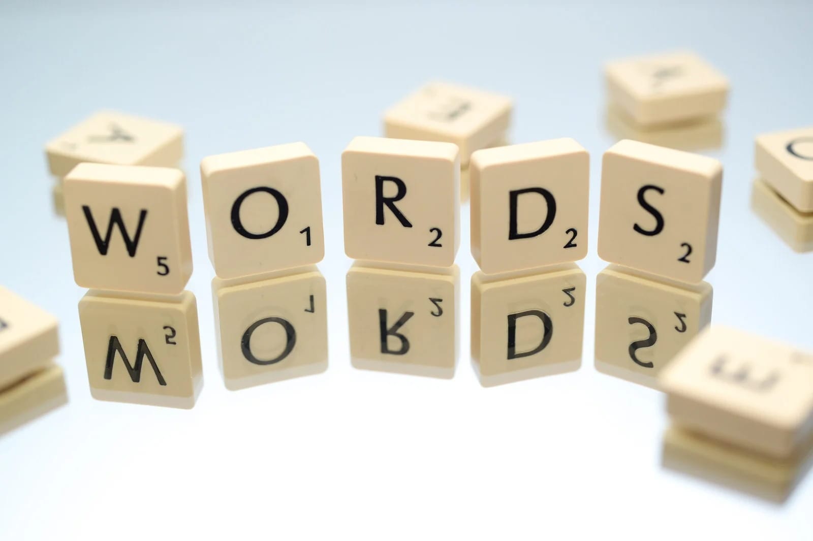 The 25 best scrabble jokes to celebrate National Scrabble Day! - Unifresher