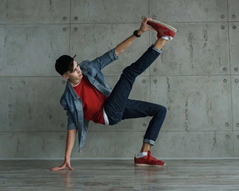 What is commercial dance? - Unifresher