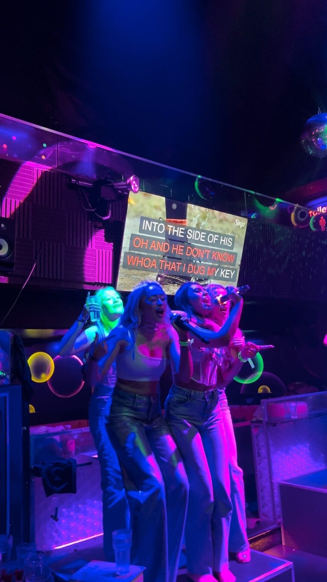 The best karaoke bars in Edinburgh - Unifresher