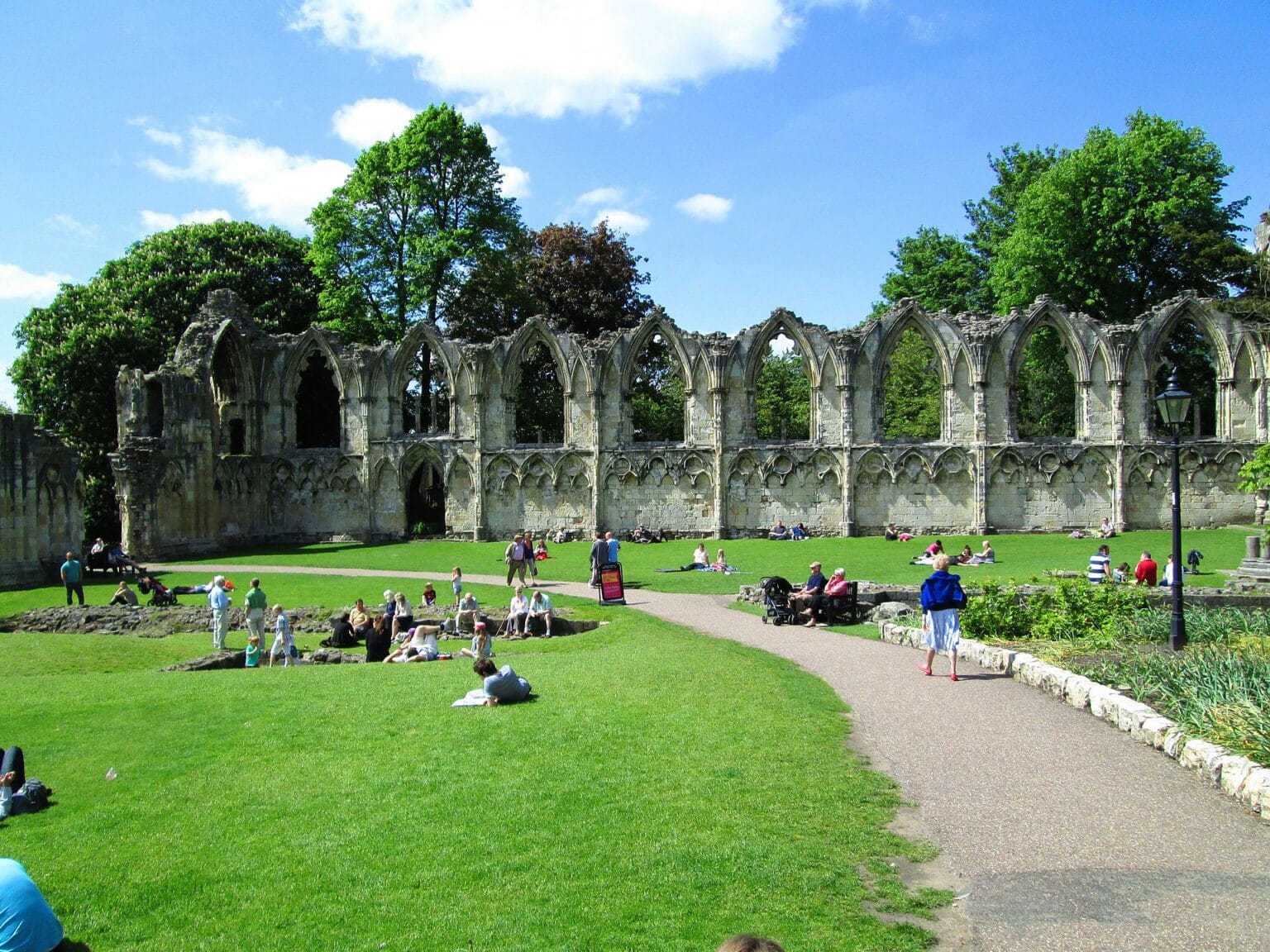 26 fun and romantic things to do in York for couples - Unifresher