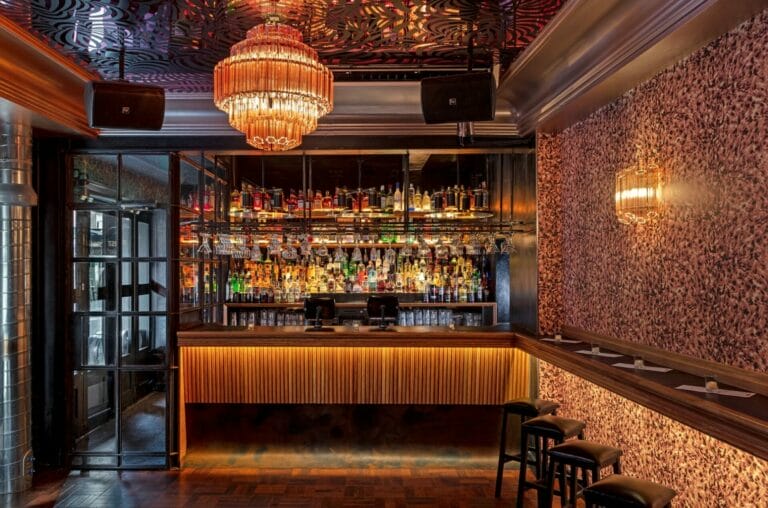 The 9 best student bars in London - Unifresher